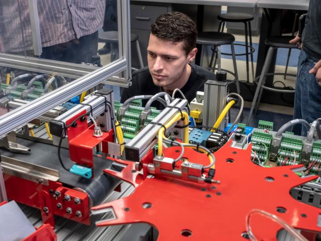 Workforce Training Programs | Grand Rapids Community College